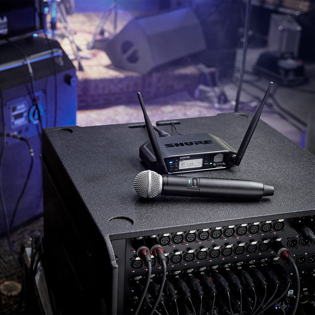 Shure GLXD24+/SM58-Z3 Dual Band Wireless System with GLXD4+ Tabletop R